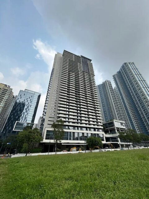 Fairways Tower Units For Sale or For Rent - Tokkatok